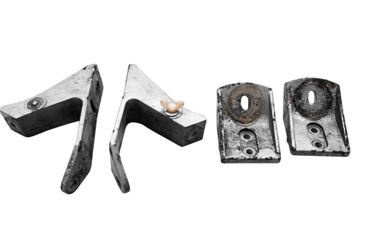 02 Sea-Doo GTI Front Rear Engine Motor Support Brackets Mounts