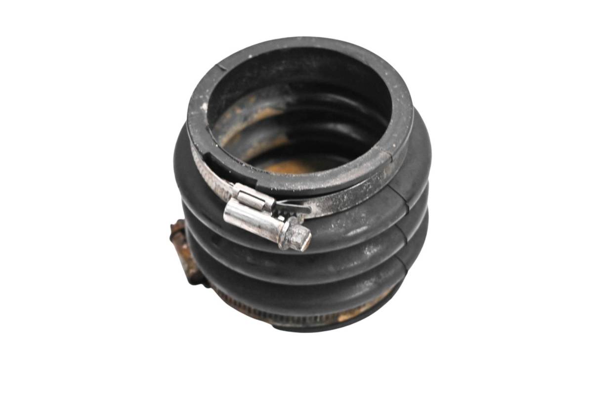 20 Sea-Doo GTI STD Impeller Shaft Bellow Bearing Cover