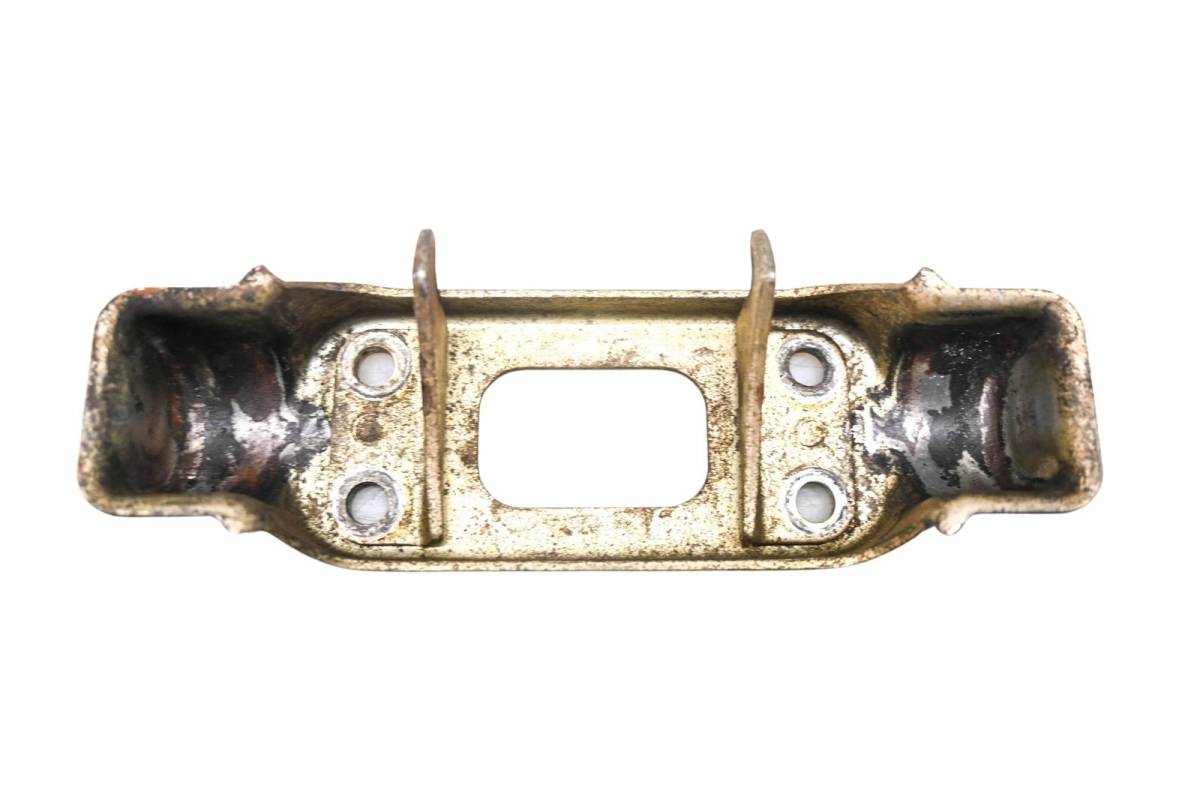86 Honda Fourtrax 125 2x4 Rear Fender Catch Bracket Mount TRX125