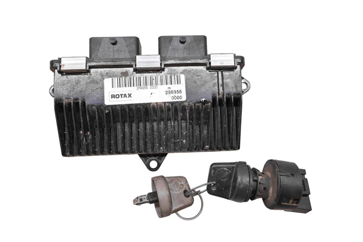 12 Can-Am Commander 1000 XT 4x4 Electric Control Unit Ecu & Key Switch