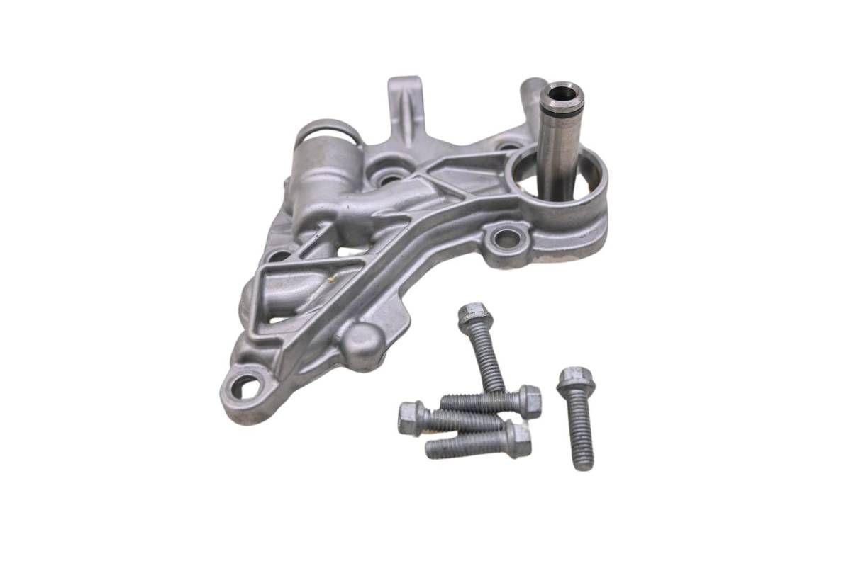 23 Can-Am Spyder F3 Limited ACE SE6 Valve Housing