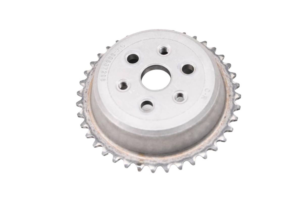 16 Polaris Slingshot SL Water Pump Gear