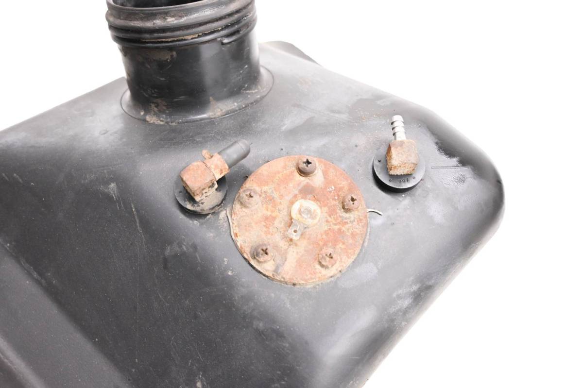 15 Kubota RTV1100CWX Gas Fuel Tank