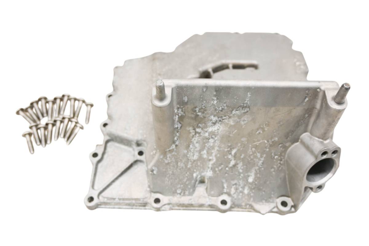 22 Can-Am Ryker Sport 900 ACE Engine Sump Cover