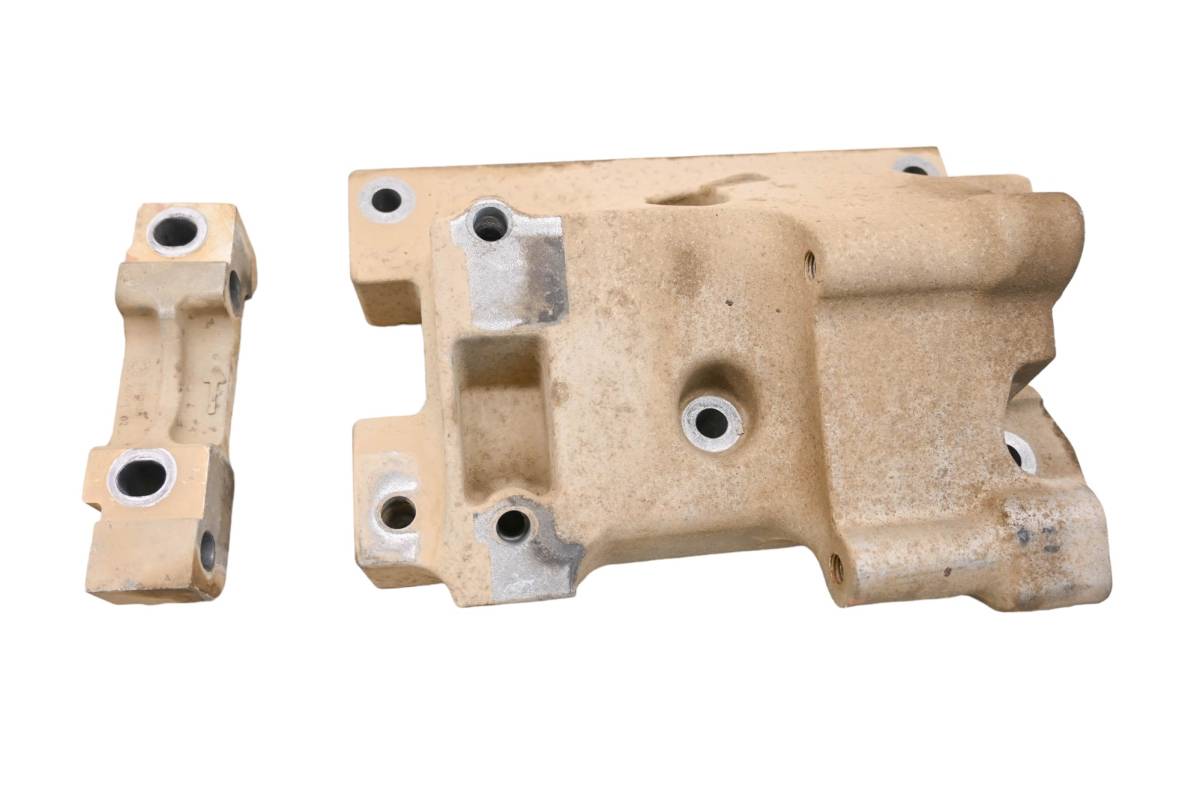 22 Polaris General XP 1000 Deluxe Engine Motor Transmission Bracket Mounts