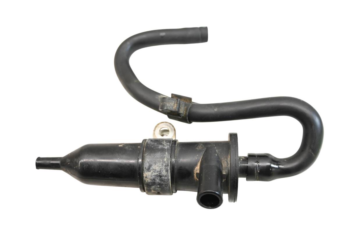 16 Yamaha YXZ1000R Breather Box Vent & Hose
